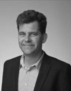 Door wie? – Knarrenhof